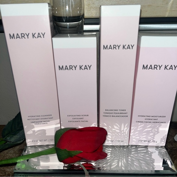 Mary Kay | Skincare | Mary Kay Skincare Set Pink And White | Poshmark